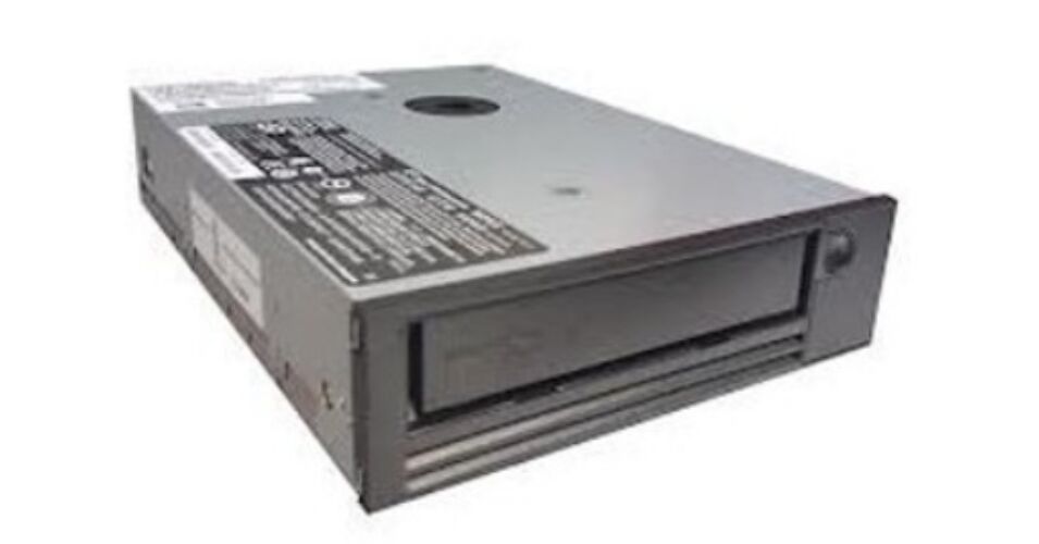 Dell LTO-4 Ultrium 1600 SAS internal tape drive G65FJ - Dell - LTO ...